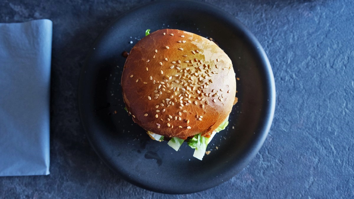 Home-made Burgers - Bake Eat